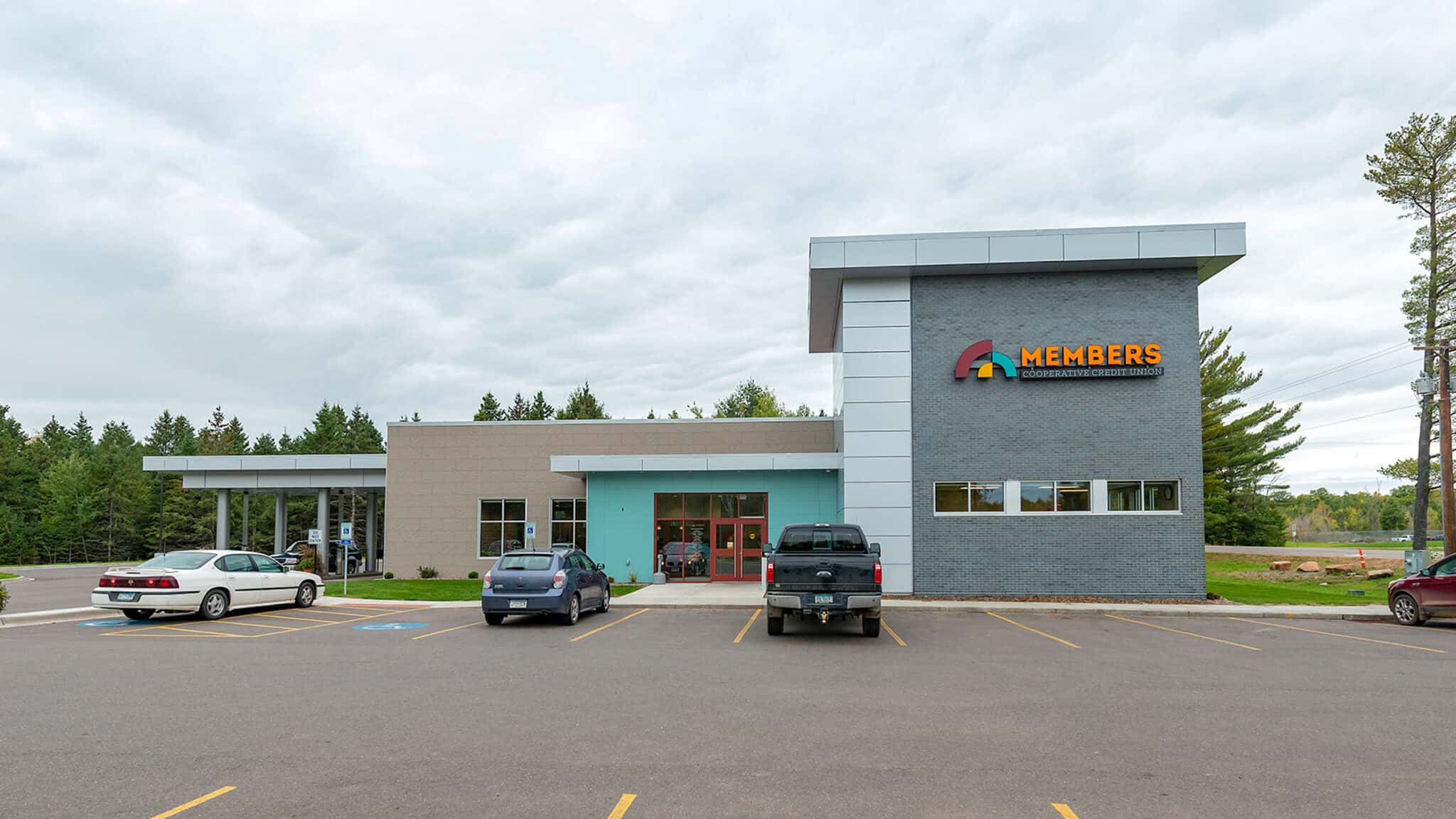 Members Cooperative Credit Union Construction | Boldt